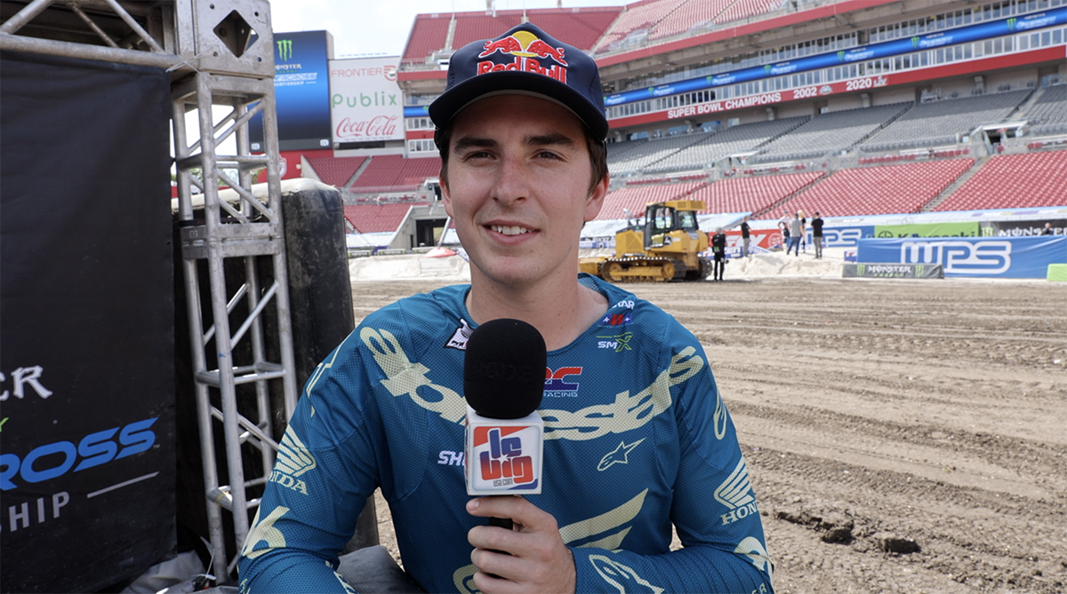 Hunter Lawrence : « je vis au jour le jour